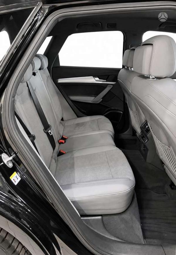 Black Audi Q5 2023 in Kaunas, with an engine capacity of 1.97 L and mileage of 141 thousand km for 30800 €, photo 8 on AUTOMOTO.COM.LV