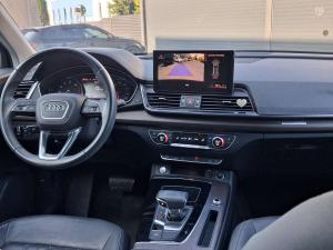 Black Audi Q5 2023 in Klaipeda, with an engine capacity of 2.00 L and mileage of 59 thousand km for 24999 €, photo 10 on AUTOMOTO.COM.LV