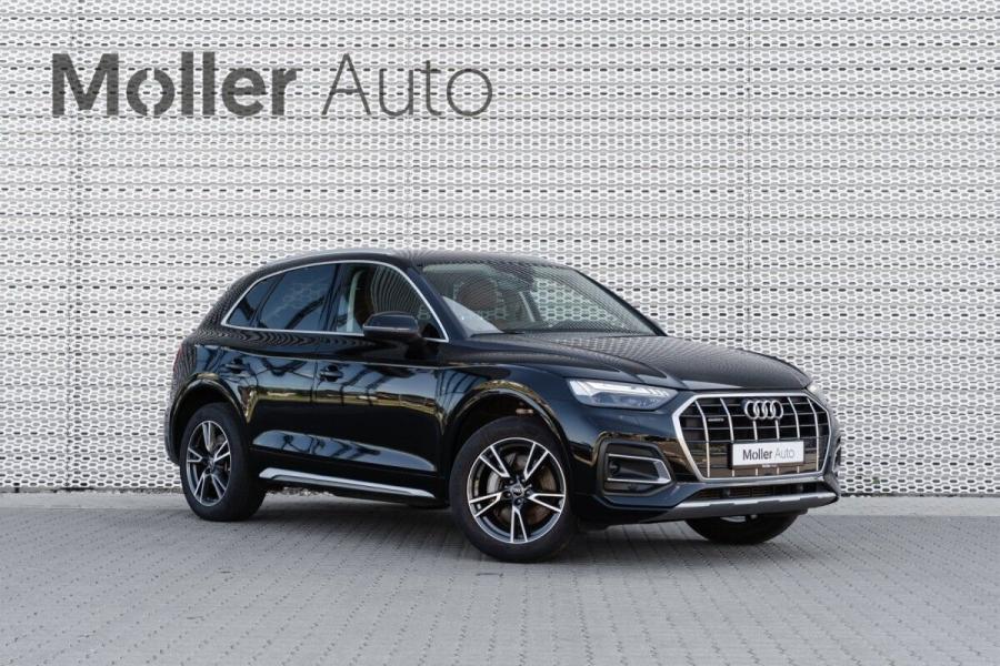 Black Audi Q5 2023 in Marupe, with an engine capacity of 2.00 L and mileage of 52 thousand km for 46000 €, photo 1 on AUTOMOTO.COM.LV