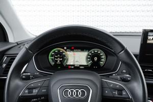 Black Audi Q5 2023 in Marupe, with an engine capacity of 2.00 L and mileage of 52 thousand km for 46000 €, photo 13 on AUTOMOTO.COM.LV
