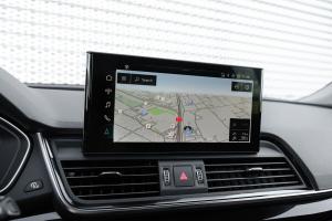 Black Audi Q5 2023 in Marupe, with an engine capacity of 2.00 L and mileage of 52 thousand km for 46000 €, photo 27 on AUTOMOTO.COM.LV