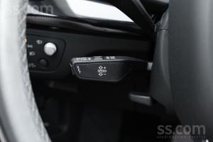 Black Audi Q5 2023 in Riga, with an engine capacity of 2.00 L and mileage of 52 thousand km for 46000 €, photo 15 on AUTOMOTO.COM.LV