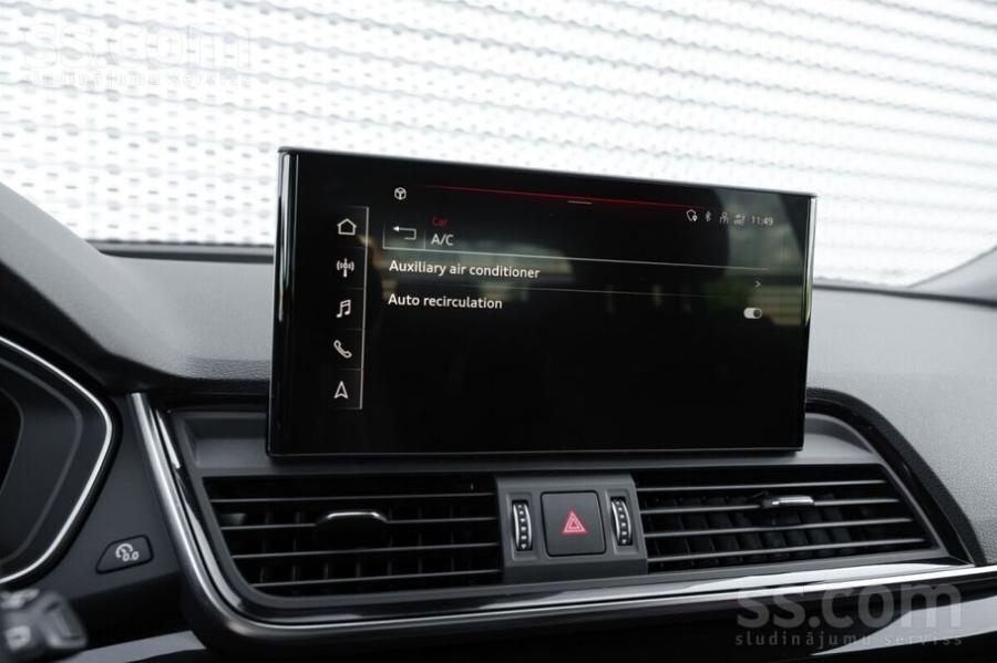 Black Audi Q5 2023 in Riga, with an engine capacity of 2.00 L and mileage of 52 thousand km for 46000 €, photo 26 on AUTOMOTO.COM.LV