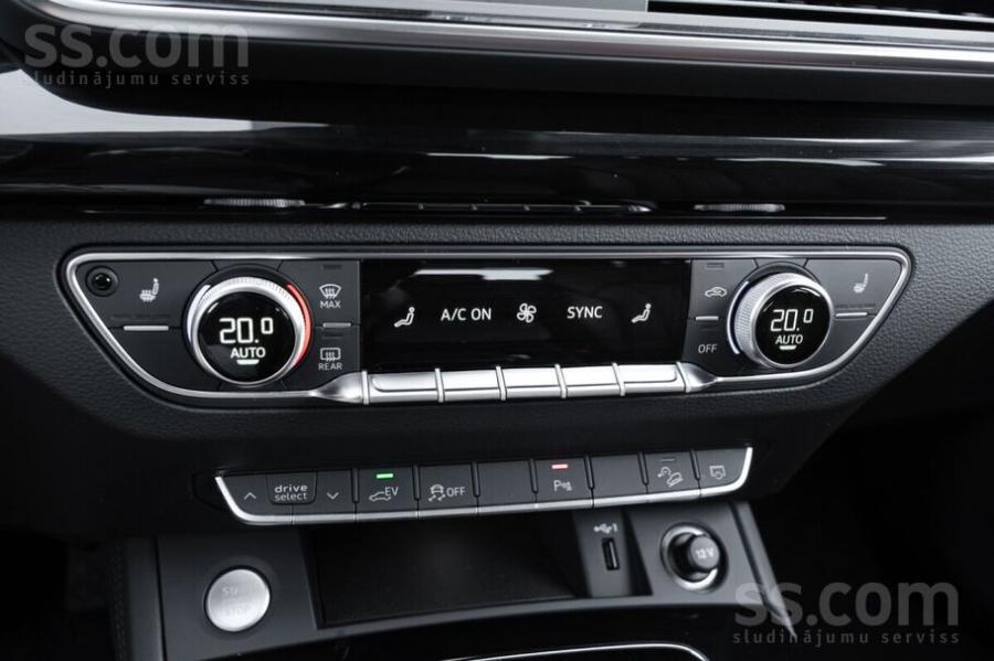 Black Audi Q5 2023 in Riga, with an engine capacity of 2.00 L and mileage of 52 thousand km for 46000 €, photo 29 on AUTOMOTO.COM.LV