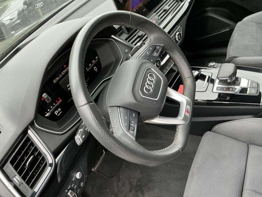 Melns Audi Q5 2023 Šauļi, ar dzinēja tilpumu 0.00 L un nobraukumu 110 tūkst. km par 38990 €, foto 4 vietnē AUTOMOTO.COM.LV