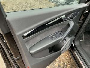 Melns Audi Q5 2023 Šauļi, ar dzinēja tilpumu 0.00 L un nobraukumu 110 tūkst. km par 38990 €, foto 6 vietnē AUTOMOTO.COM.LV