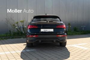 Black Audi Q5 2023 in Vilnius, with an engine capacity of 2.00 L and mileage of 123 thousand km for 39850 €, photo 6 on AUTOMOTO.COM.LV