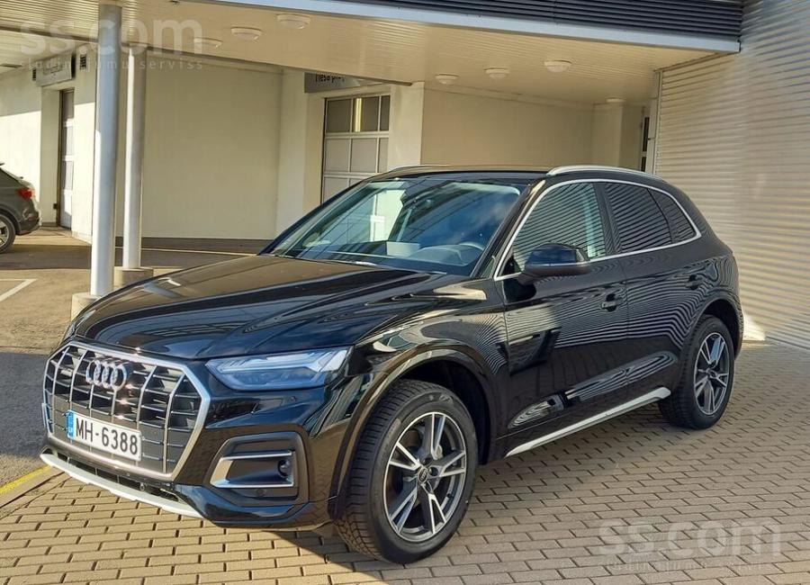 Black Audi Q5 2023 in Riga, with an engine capacity of 2.00 L and mileage of 71 thousand km for 35900 €, photo 3 on AUTOMOTO.COM.LV