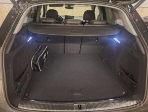 Black Audi Q5 2023 in Riga, with an engine capacity of 2.00 L and mileage of 71 thousand km for 35900 €, photo 22 on AUTOMOTO.COM.LV