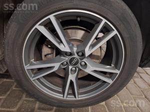 Black Audi Q5 2023 in Riga, with an engine capacity of 2.00 L and mileage of 71 thousand km for 35900 €, photo 24 on AUTOMOTO.COM.LV
