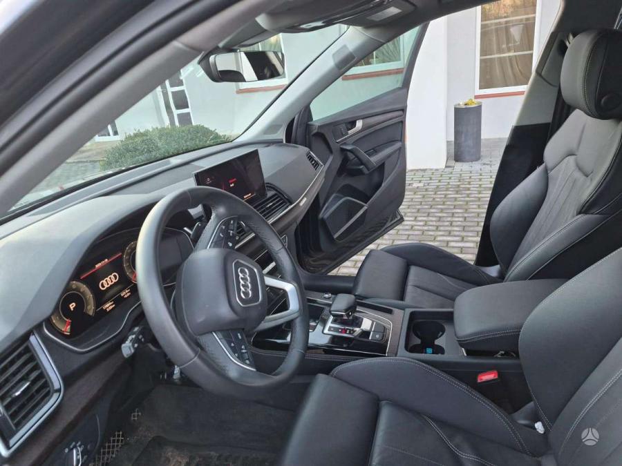 Melns Audi Q5 2024 Klaipėda, ar dzinēja tilpumu 1.98 L un nobraukumu 18 tūkst. km par 36999 €, foto 10 vietnē AUTOMOTO.COM.LV