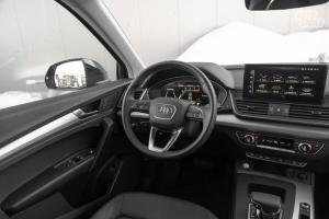 Black Audi Q5 2024 in Vilnius, with an engine capacity of 2.00 L and mileage of 32 thousand km for 37400 €, photo 18 on AUTOMOTO.COM.LV