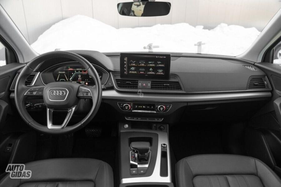 Black Audi Q5 2024 in Vilnius, with an engine capacity of 2.00 L and mileage of 44 thousand km for 38650 €, photo 10 on AUTOMOTO.COM.LV