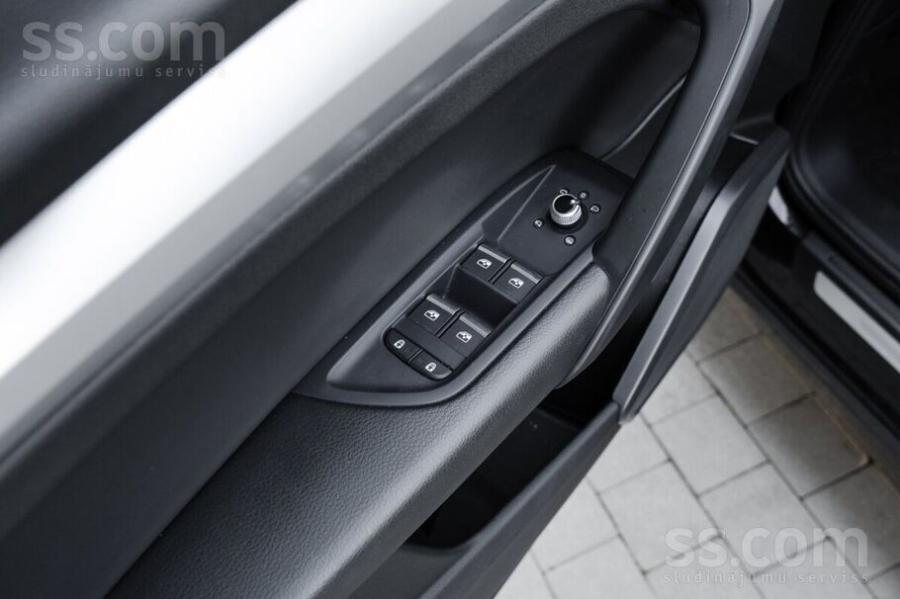 Melns Audi Q5 2024 Rīga, ar dzinēja tilpumu 2.00 L un nobraukumu 75 tūkst. km par 40000 €, foto 8 vietnē AUTOMOTO.COM.LV