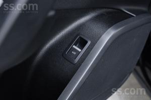 Melns Audi Q5 2024 Rīga, ar dzinēja tilpumu 2.00 L un nobraukumu 75 tūkst. km par 40000 €, foto 9 vietnē AUTOMOTO.COM.LV
