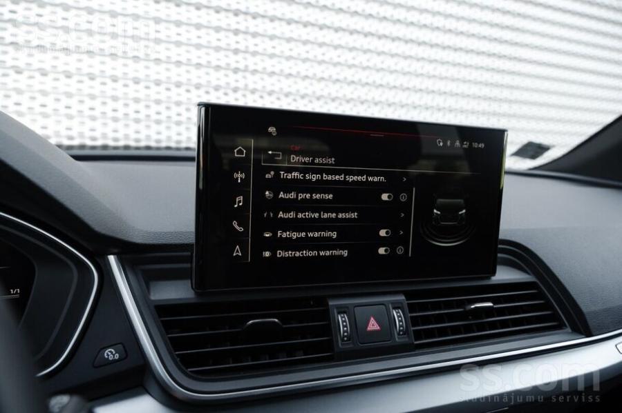 Melns Audi Q5 2024 Rīga, ar dzinēja tilpumu 2.00 L un nobraukumu 75 tūkst. km par 40000 €, foto 23 vietnē AUTOMOTO.COM.LV