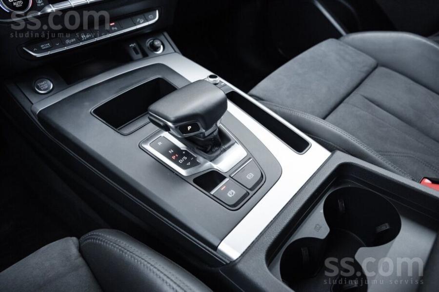 Melns Audi Q5 2024 Rīga, ar dzinēja tilpumu 2.00 L un nobraukumu 75 tūkst. km par 40000 €, foto 26 vietnē AUTOMOTO.COM.LV