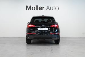 Melns Audi Q5 2024 Viļņa, ar dzinēja tilpumu 2.00 L un nobraukumu 31 tūkst. km par 31300 €, foto 11 vietnē AUTOMOTO.COM.LV