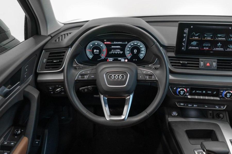 Melns Audi Q5 2024 Viļņa, ar dzinēja tilpumu 2.00 L un nobraukumu 31 tūkst. km par 31300 €, foto 14 vietnē AUTOMOTO.COM.LV