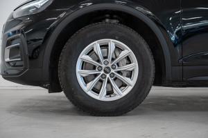 Melns Audi Q5 2024 Viļņa, ar dzinēja tilpumu 2.00 L un nobraukumu 31 tūkst. km par 31300 €, foto 24 vietnē AUTOMOTO.COM.LV