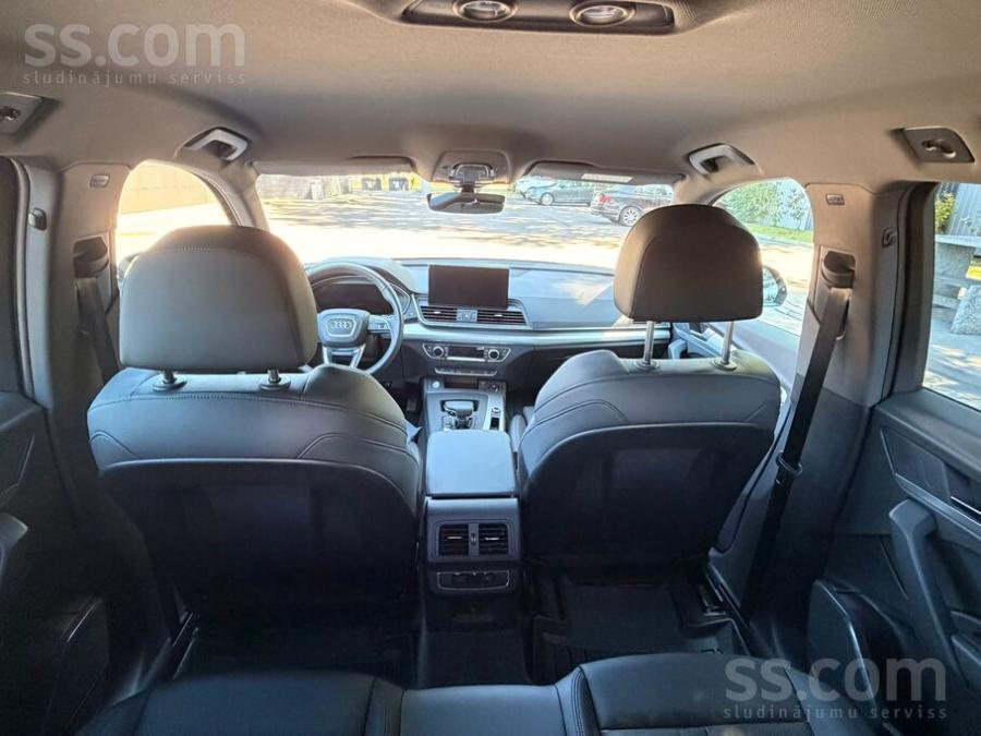Black Audi Q5 2024 in Riga, with an engine capacity of 2.00 L and mileage of 16 thousand km for 39900 €, photo 10 on AUTOMOTO.COM.LV
