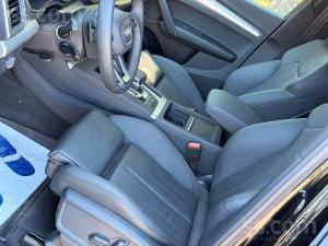 Black Audi Q5 2024 in Riga, with an engine capacity of 2.00 L and mileage of 16 thousand km for 39900 €, photo 13 on AUTOMOTO.COM.LV