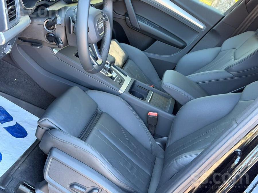 Black Audi Q5 2024 in Riga, with an engine capacity of 2.00 L and mileage of 16 thousand km for 39900 €, photo 13 on AUTOMOTO.COM.LV