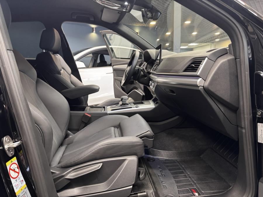 Melns Audi Q5 2024 Rīga, ar dzinēja tilpumu 2.00 L un nobraukumu 16 tūkst. km par 39990 €, foto 21 vietnē AUTOMOTO.COM.LV