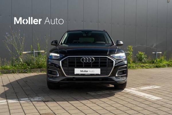 Melns Audi Q5 2024 Viļņa, ar dzinēja tilpumu 2.00 L un nobraukumu 23 tūkst. km par 34000 €, foto 4 vietnē AUTOMOTO.COM.LV