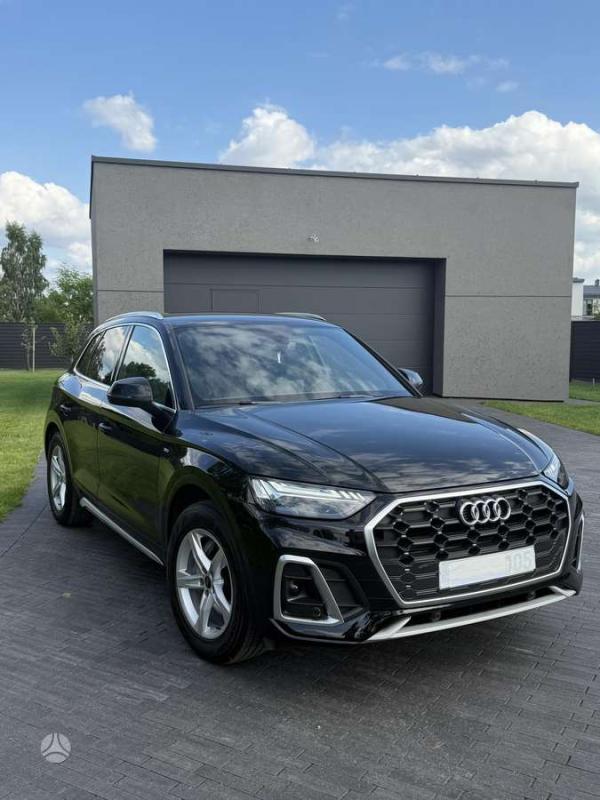 Black Audi Q5 2024 in Palanga, with an engine capacity of 1.97 L and mileage of 30 thousand km for 39000 €, photo 4 on AUTOMOTO.COM.LV