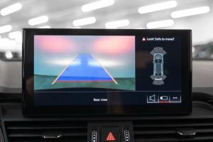 Melns Audi Q5 2024 Viļņa, ar dzinēja tilpumu 2.00 L un nobraukumu 105 tūkst. km par 35900 €, foto 14 vietnē AUTOMOTO.COM.LV