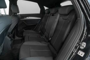 Melns Audi Q5 2024 Viļņa, ar dzinēja tilpumu 2.00 L un nobraukumu 105 tūkst. km par 35900 €, foto 20 vietnē AUTOMOTO.COM.LV