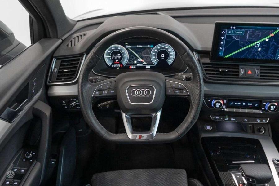 Черный Ауди Ку 5 2024 в Вильнюс, объемом двигателя 2.00 л и пробегом 105 тыс. км за 35900 €, фото 10 на AUTOMOTO.COM.LV