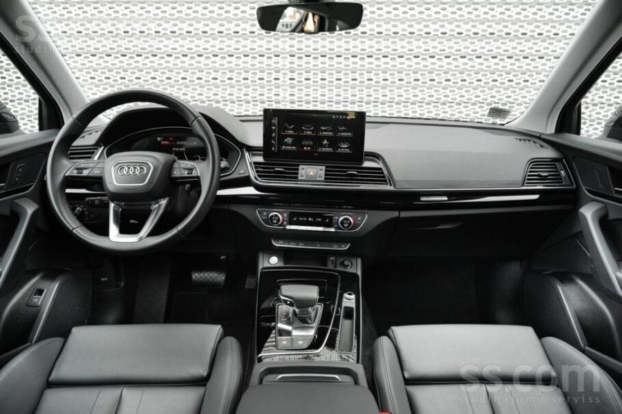 Melns Audi Q5 2024 Rīga, ar dzinēja tilpumu 2.00 L un nobraukumu 19 tūkst. km par 43900 €, foto 7 vietnē AUTOMOTO.COM.LV