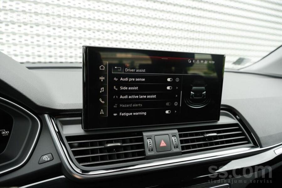 Melns Audi Q5 2024 Rīga, ar dzinēja tilpumu 2.00 L un nobraukumu 19 tūkst. km par 43900 €, foto 23 vietnē AUTOMOTO.COM.LV