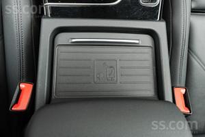 Melns Audi Q5 2024 Rīga, ar dzinēja tilpumu 2.00 L un nobraukumu 19 tūkst. km par 43900 €, foto 28 vietnē AUTOMOTO.COM.LV