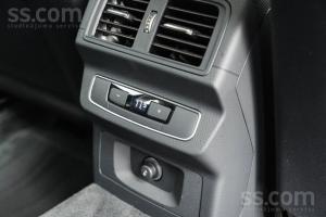 Melns Audi Q5 2024 Rīga, ar dzinēja tilpumu 2.00 L un nobraukumu 19 tūkst. km par 43900 €, foto 30 vietnē AUTOMOTO.COM.LV