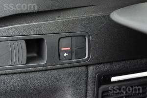 Melns Audi Q5 2024 Rīga, ar dzinēja tilpumu 2.00 L un nobraukumu 19 tūkst. km par 43900 €, foto 32 vietnē AUTOMOTO.COM.LV
