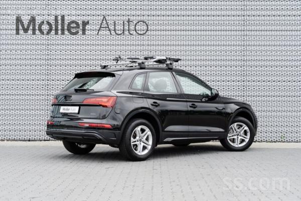 Black Audi Q5 2024 in Riga, with an engine capacity of 2.00 L and mileage of 19 thousand km for 43900 €, photo 4 on AUTOMOTO.COM.LV