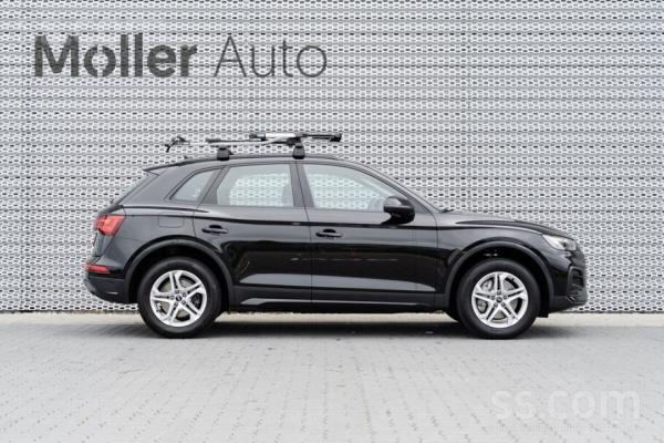 Black Audi Q5 2024 in Riga, with an engine capacity of 2.00 L and mileage of 19 thousand km for 43900 €, photo 5 on AUTOMOTO.COM.LV