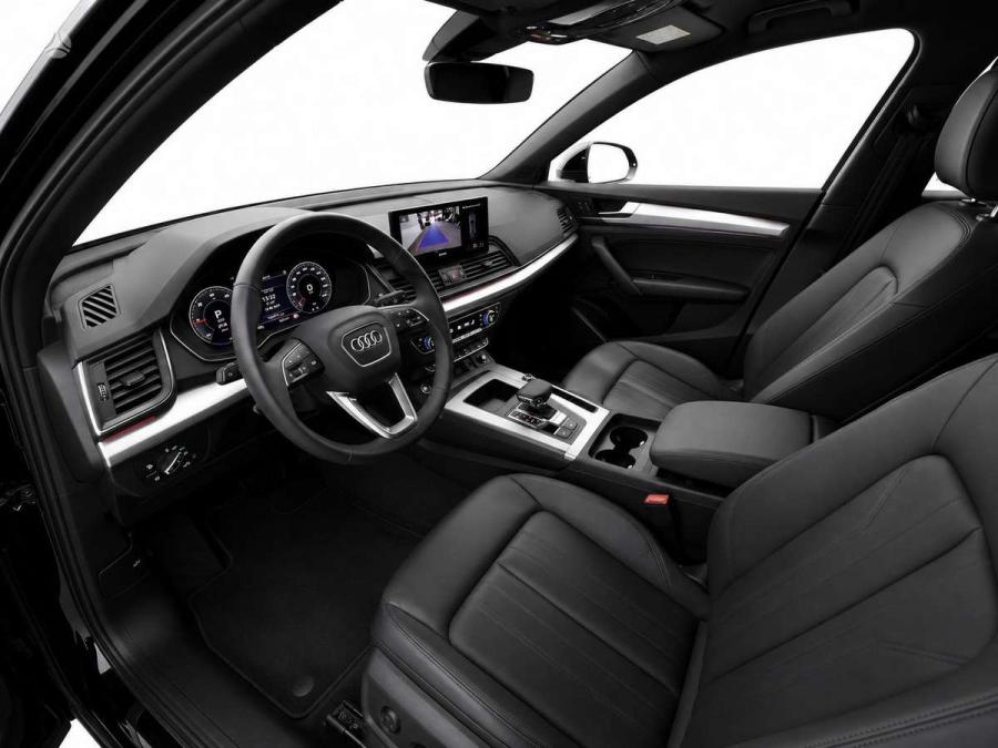Black Audi Q5 2024 in Kaunas, with an engine capacity of 1.97 L and mileage of 41 thousand km for 31600 €, photo 9 on AUTOMOTO.COM.LV