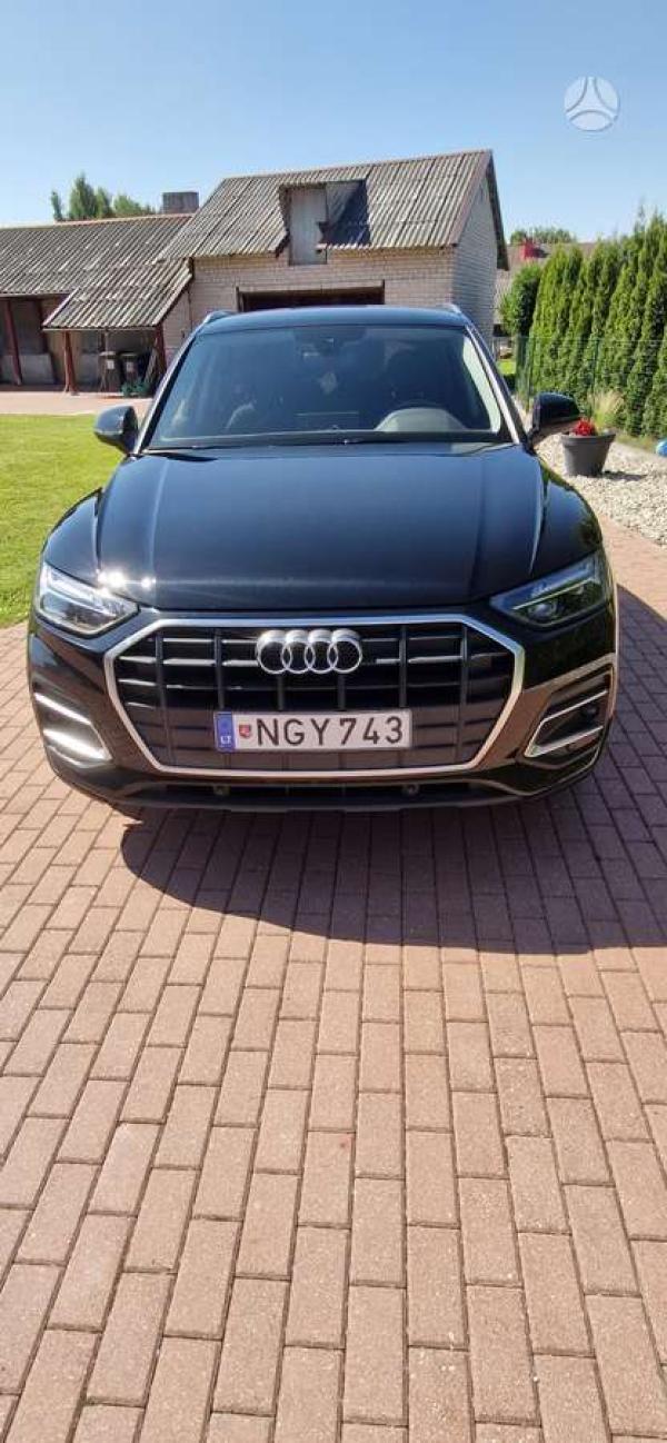 Melns Audi Q5 2024 Gargždai, ar dzinēja tilpumu 1.97 L un nobraukumu 47 tūkst. km par 31250 €, foto 2 vietnē AUTOMOTO.COM.LV