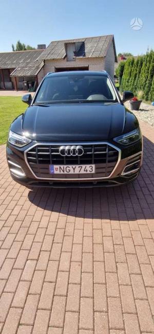 Melns Audi Q5 2024 Gargždai, ar dzinēja tilpumu 1.97 L un nobraukumu 47 tūkst. km par 31250 €, foto 3 vietnē AUTOMOTO.COM.LV