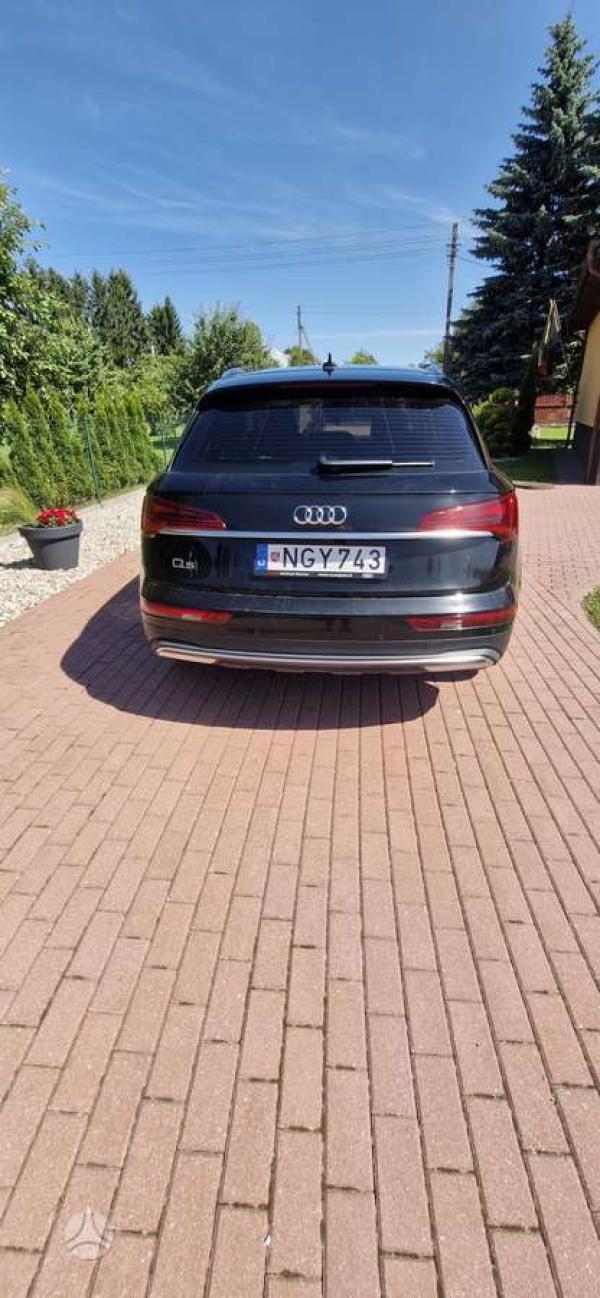 Melns Audi Q5 2024 Gargždai, ar dzinēja tilpumu 1.97 L un nobraukumu 47 tūkst. km par 31250 €, foto 5 vietnē AUTOMOTO.COM.LV