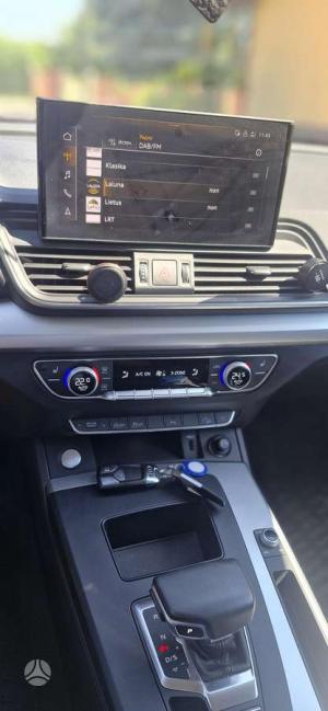 Melns Audi Q5 2024 Gargždai, ar dzinēja tilpumu 1.97 L un nobraukumu 47 tūkst. km par 31250 €, foto 14 vietnē AUTOMOTO.COM.LV