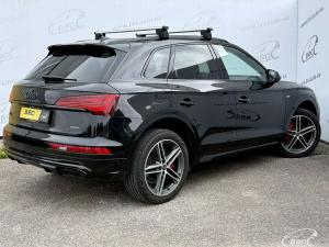 Black Audi Q5 2024 in Klaipeda, with an engine capacity of 1.98 L and mileage of 46 thousand km for 33000 €, photo 4 on AUTOMOTO.COM.LV