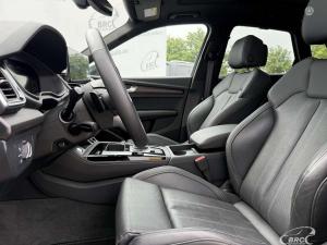 Black Audi Q5 2024 in Klaipeda, with an engine capacity of 1.98 L and mileage of 46 thousand km for 33000 €, photo 21 on AUTOMOTO.COM.LV
