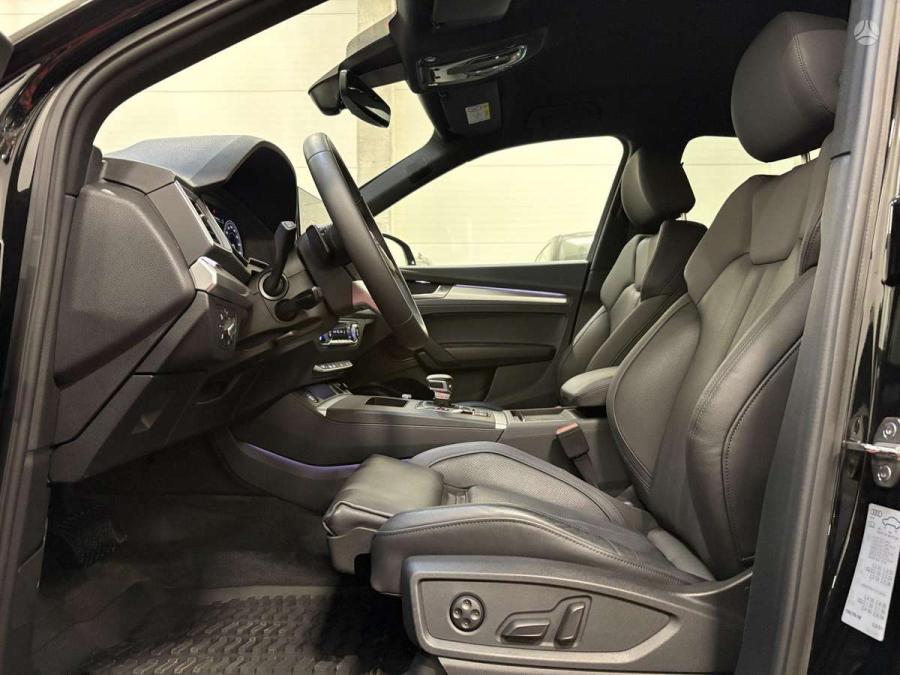 Black Audi Q5 2024 in Vilnius, with an engine capacity of 1.97 L and mileage of 44 thousand km for 44999 €, photo 15 on AUTOMOTO.COM.LV