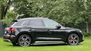 Melns Audi Q5 2024 Rīga, ar dzinēja tilpumu 2.00 L un nobraukumu 36 tūkst. km par 42000 €, foto 5 vietnē AUTOMOTO.COM.LV