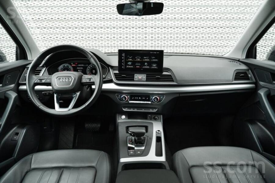 Black Audi Q5 2024 in Riga, with an engine capacity of 2.00 L and mileage of 36 thousand km for 36000 €, photo 7 on AUTOMOTO.COM.LV